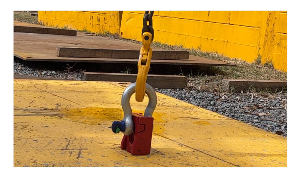 Road Plate Lifter | Hoisting Equipment Specialists